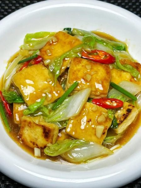 白菜炒豆腐怎么炒好吃_白菜炒豆腐的家常做法-第2张图片-山城妙识 白菜炒豆腐怎么炒好吃_白菜炒豆腐的家常做法-第2张图片-山城妙识