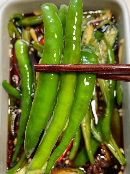 尖椒怎么腌制好吃_家庭版尖椒腌制方法-第1张图片-山城妙识 尖椒怎么腌制好吃_家庭版尖椒腌制方法-第1张图片-山城妙识