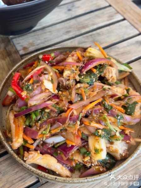 云南米线怎么做_云南米线做法步骤-第2张图片-山城妙识 云南米线怎么做_云南米线做法步骤-第2张图片-山城妙识