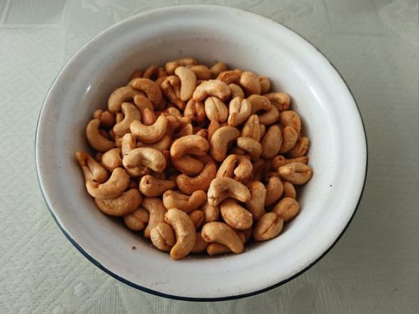 生腰果怎么做好吃_生腰果的做法大全-第3张图片-山城妙识 生腰果怎么做好吃_生腰果的做法大全-第3张图片-山城妙识