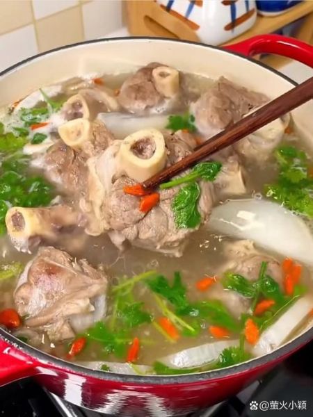 清炖羊腿怎么炖才不膻_清炖羊腿放什么料去腥-第3张图片-山城妙识 清炖羊腿怎么炖才不膻_清炖羊腿放什么料去腥-第3张图片-山城妙识