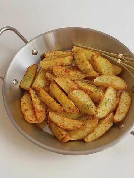 薯角怎么做_烤箱温度时间多少-第3张图片-山城妙识 薯角怎么做_烤箱温度时间多少-第3张图片-山城妙识