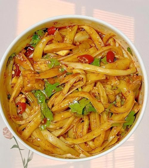 凉拌杏鲍菇怎么做_杏鲍菇焯水几分钟才脆-第2张图片-山城妙识 凉拌杏鲍菇怎么做_杏鲍菇焯水几分钟才脆-第2张图片-山城妙识