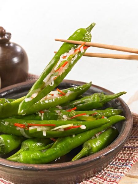 醋腌青辣椒怎么做_醋腌青辣椒保存多久-第2张图片-山城妙识 醋腌青辣椒怎么做_醋腌青辣椒保存多久-第2张图片-山城妙识