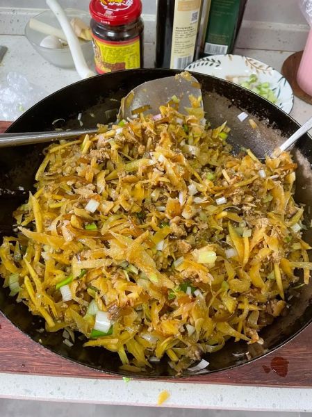 南瓜馅饺子怎么调馅_南瓜饺子馅怎么做好吃-第3张图片-山城妙识 南瓜馅饺子怎么调馅_南瓜饺子馅怎么做好吃-第3张图片-山城妙识