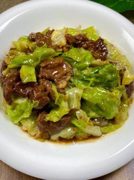 包菜炒牛肉怎么炒才嫩_包菜炒牛肉需要焯水吗-第2张图片-山城妙识 包菜炒牛肉怎么炒才嫩_包菜炒牛肉需要焯水吗-第2张图片-山城妙识