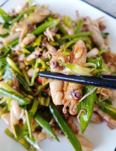 酱爆海兔子怎么做_酱爆海兔子家常做法-第2张图片-山城妙识