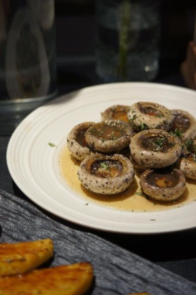 西餐有哪些经典前菜_如何优雅吃西餐-第2张图片-山城妙识 西餐有哪些经典前菜_如何优雅吃西餐-第2张图片-山城妙识