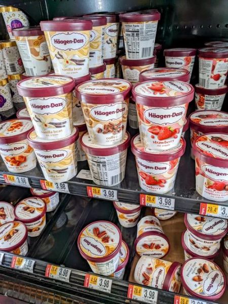 冰雪皇后和哈根达斯哪个好吃_价格对比-第3张图片-山城妙识