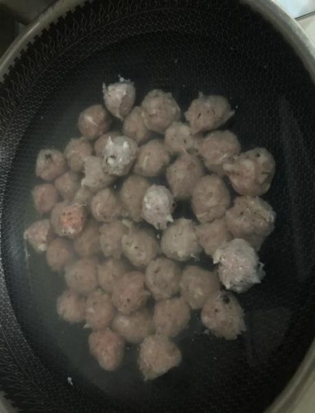 肉丸子q弹的秘诀_加了什么才弹牙-第2张图片-山城妙识 肉丸子q弹的秘诀_加了什么才弹牙-第2张图片-山城妙识