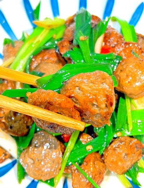 爆炒丸子怎么做_家常爆炒丸子做法大全-第1张图片-山城妙识