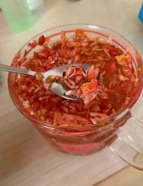 花生衣煮水正确做法_花生衣煮水功效与禁忌-第1张图片-山城妙识 花生衣煮水正确做法_花生衣煮水功效与禁忌-第1张图片-山城妙识