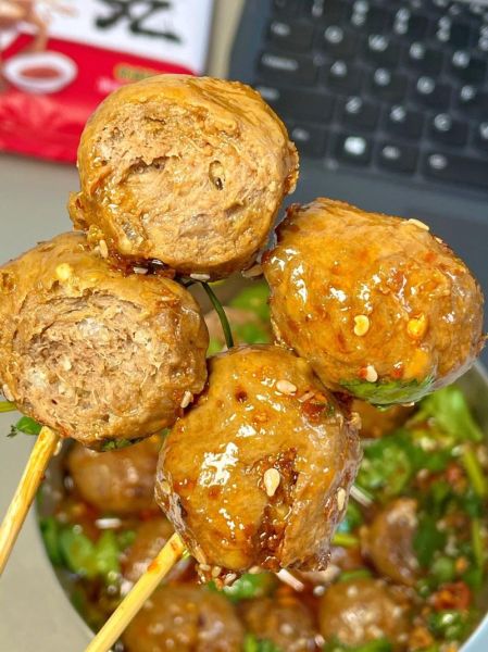 炸牛肉丸子怎么做_炸牛肉丸子用什么油最好-第3张图片-山城妙识 炸牛肉丸子怎么做_炸牛肉丸子用什么油最好-第3张图片-山城妙识