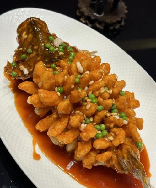 松鼠桂鱼最正宗的做法_松鼠桂鱼怎么做才外酥里嫩-第1张图片-山城妙识