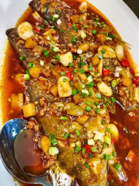 红烧桂鱼怎么做_湘菜红烧桂鱼的家常做法-第1张图片-山城妙识 红烧桂鱼怎么做_湘菜红烧桂鱼的家常做法-第1张图片-山城妙识