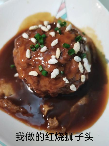 扬州狮子头的做法_最正宗的做法-第1张图片-山城妙识