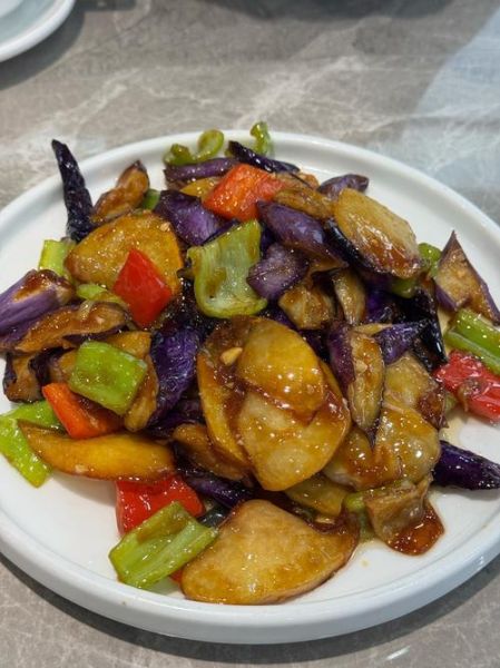 地三鲜怎么做好吃_地三鲜怎么做油少-第3张图片-山城妙识 地三鲜怎么做好吃_地三鲜怎么做油少-第3张图片-山城妙识