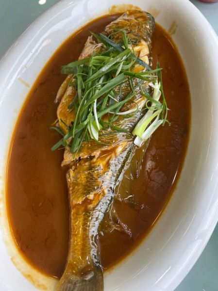 家常大黄花鱼怎么做_大黄花鱼清蒸还是红烧好吃-第1张图片-山城妙识