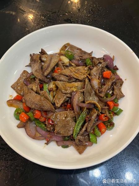 炒猪肝怎么炒才嫩_猪肝焯水还是不焯水-第2张图片-山城妙识 炒猪肝怎么炒才嫩_猪肝焯水还是不焯水-第2张图片-山城妙识