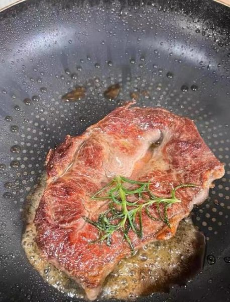 牛排黑胡椒酱怎么做_黑胡椒酱做法详解-第2张图片-山城妙识 牛排黑胡椒酱怎么做_黑胡椒酱做法详解-第2张图片-山城妙识