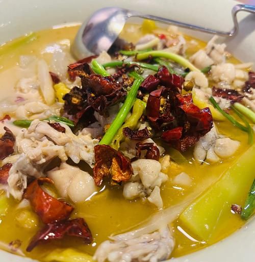 水煮泡椒田鸡怎么做_泡椒田鸡怎么煮才嫩-第1张图片-山城妙识 水煮泡椒田鸡怎么做_泡椒田鸡怎么煮才嫩-第1张图片-山城妙识