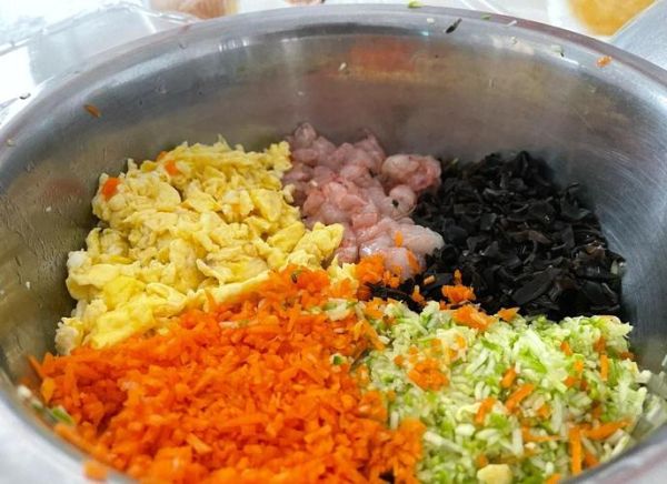 素三鲜馅饺子怎么调馅_素三鲜饺子馅做法窍门-第2张图片-山城妙识 素三鲜馅饺子怎么调馅_素三鲜饺子馅做法窍门-第2张图片-山城妙识