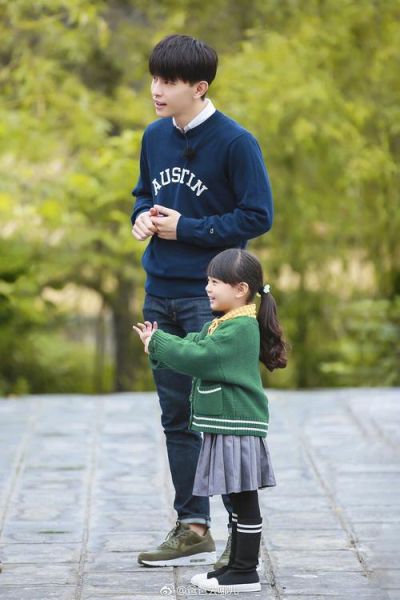 小山竹是谁的孩子_小山竹父母是谁-第2张图片-山城妙识 小山竹是谁的孩子_小山竹父母是谁-第2张图片-山城妙识