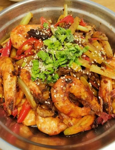 干锅虾最正宗的做法_干锅虾怎么做才香辣入味-第1张图片-山城妙识 干锅虾最正宗的做法_干锅虾怎么做才香辣入味-第1张图片-山城妙识