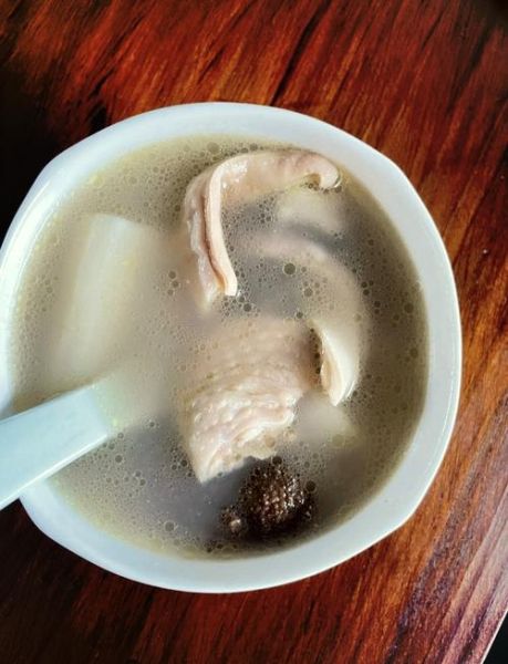 猪肚炖什么汤最养胃_猪肚搭配什么食材煲汤最好-第1张图片-山城妙识 猪肚炖什么汤最养胃_猪肚搭配什么食材煲汤最好-第1张图片-山城妙识