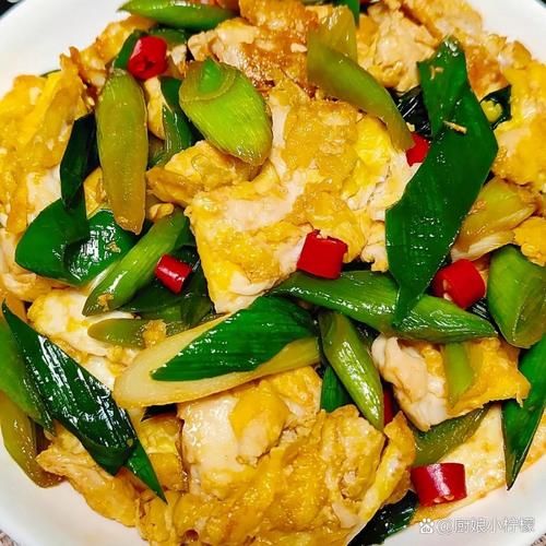 大蒜炒鸡蛋怎么做_大蒜炒鸡蛋的家常做法-第3张图片-山城妙识 大蒜炒鸡蛋怎么做_大蒜炒鸡蛋的家常做法-第3张图片-山城妙识