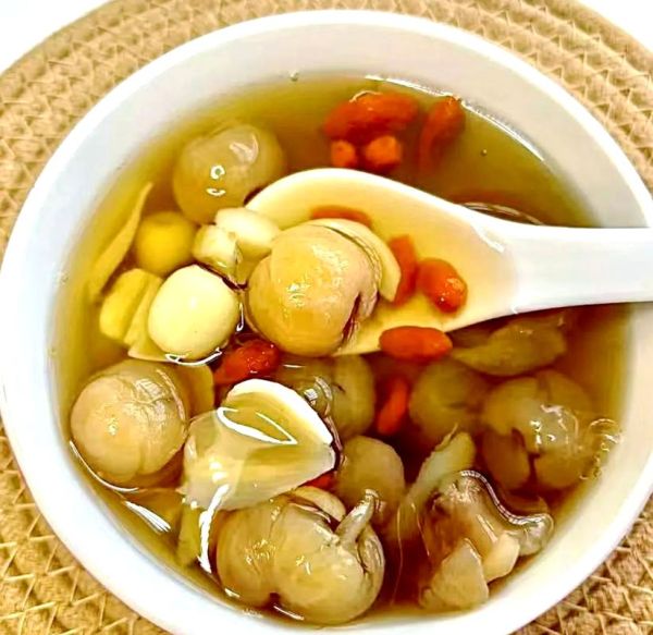 炖什么汤安神助眠_晚上喝什么汤好睡-第3张图片-山城妙识 炖什么汤安神助眠_晚上喝什么汤好睡-第3张图片-山城妙识