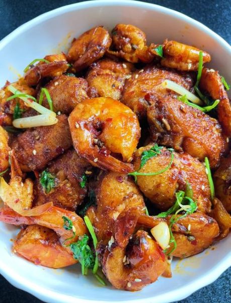 鸡翅虾干锅怎么做_家常干锅鸡翅虾做法-第1张图片-山城妙识 鸡翅虾干锅怎么做_家常干锅鸡翅虾做法-第1张图片-山城妙识