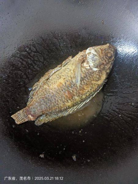 煎鱼怎么不粘锅_煎鱼前怎么处理-第3张图片-山城妙识 煎鱼怎么不粘锅_煎鱼前怎么处理-第3张图片-山城妙识