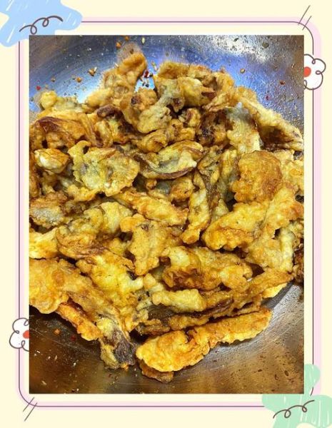 干炸蘑菇怎么做才酥脆_饭店干炸蘑菇的秘诀-第3张图片-山城妙识