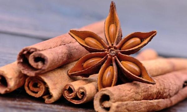 商用大骨汤怎么熬才白_商用大骨汤配方比例-第3张图片-山城妙识 商用大骨汤怎么熬才白_商用大骨汤配方比例-第3张图片-山城妙识