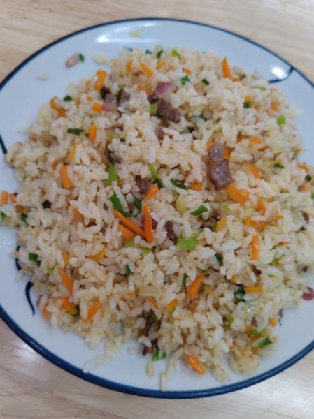 牛肉炒饭怎么炒才好吃_正宗牛肉炒饭做法-第3张图片-山城妙识 牛肉炒饭怎么炒才好吃_正宗牛肉炒饭做法-第3张图片-山城妙识