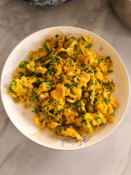 葱花鸡蛋怎么炒才蓬松_葱花鸡蛋的营养价值-第2张图片-山城妙识 葱花鸡蛋怎么炒才蓬松_葱花鸡蛋的营养价值-第2张图片-山城妙识