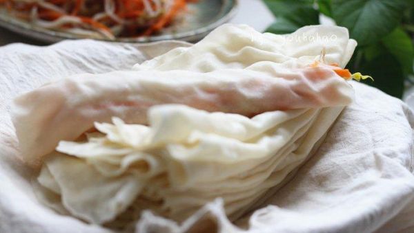 家常蒸春饼怎么和面_蒸春饼用什么面粉-第3张图片-山城妙识 家常蒸春饼怎么和面_蒸春饼用什么面粉-第3张图片-山城妙识