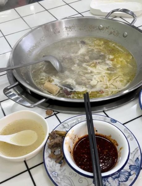 药膳鸡火锅底料怎么做_正宗配方比例-第2张图片-山城妙识 药膳鸡火锅底料怎么做_正宗配方比例-第2张图片-山城妙识