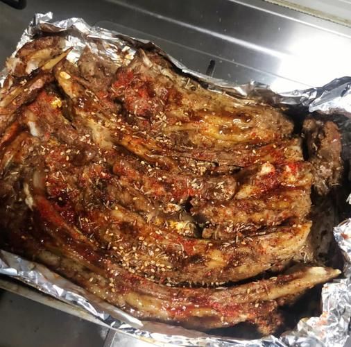 电烤箱烤羊排怎么做_家用电烤箱烤羊排温度时间-第3张图片-山城妙识 电烤箱烤羊排怎么做_家用电烤箱烤羊排温度时间-第3张图片-山城妙识