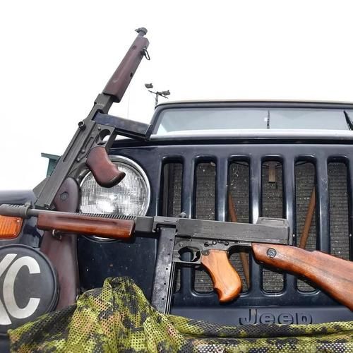 汤普森冲锋枪多少钱_汤普森冲锋枪合法吗-第3张图片-山城妙识