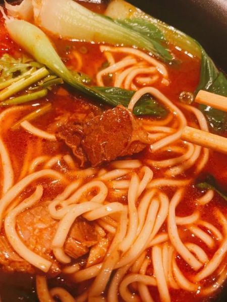 李先生美国加州牛肉面好吃吗_加盟费用多少钱-第2张图片-山城妙识