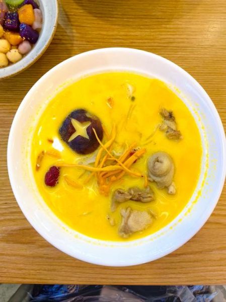 炖老母鸡汤的做法_老母鸡炖多久才烂-第3张图片-山城妙识