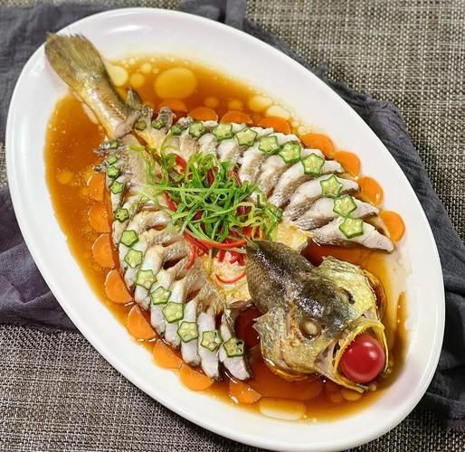 清蒸黄鱼怎么做好吃_清蒸黄鱼的家常做法步骤-第2张图片-山城妙识