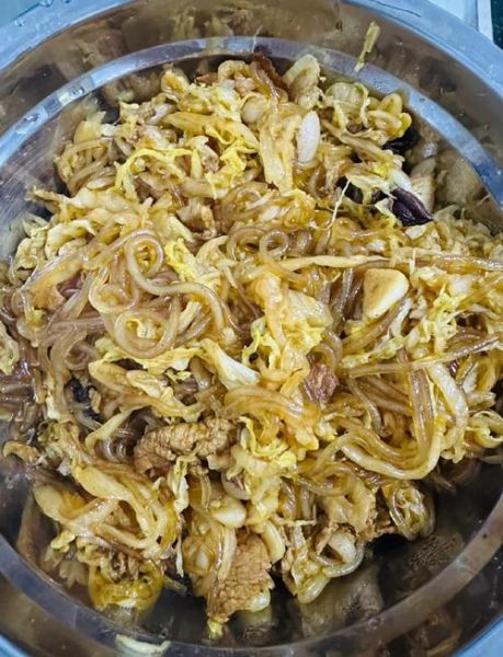 粉条炒肉怎么做_粉条炒肉家常做法-第1张图片-山城妙识 粉条炒肉怎么做_粉条炒肉家常做法-第1张图片-山城妙识