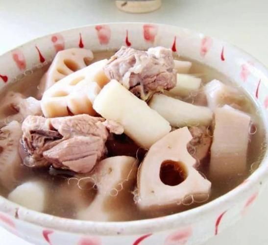 排骨炖莲藕要多久_莲藕炖排骨多久能熟-第1张图片-山城妙识