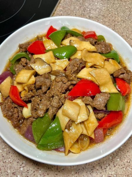 蚝油牛肉杏鲍菇怎么做_蚝油牛肉杏鲍菇热量高吗-第1张图片-山城妙识 蚝油牛肉杏鲍菇怎么做_蚝油牛肉杏鲍菇热量高吗-第1张图片-山城妙识