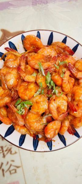 红焖大虾怎么做才入味_红焖大虾用哪种虾最好-第2张图片-山城妙识 红焖大虾怎么做才入味_红焖大虾用哪种虾最好-第2张图片-山城妙识