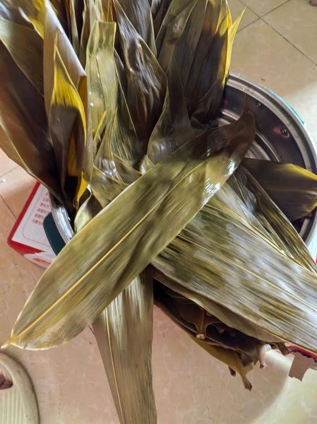 四角粽子怎么包_四角粽子包法视频教程窍门-第3张图片-山城妙识