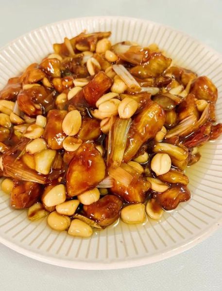 宫保鸡丁老北京做法_正宗口味怎么调-第1张图片-山城妙识 宫保鸡丁老北京做法_正宗口味怎么调-第1张图片-山城妙识